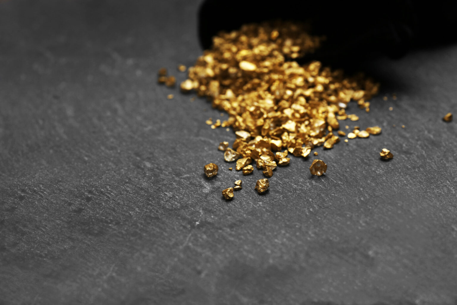 Start a Precious Metals Trading Business in Dubai, UAE | WWF